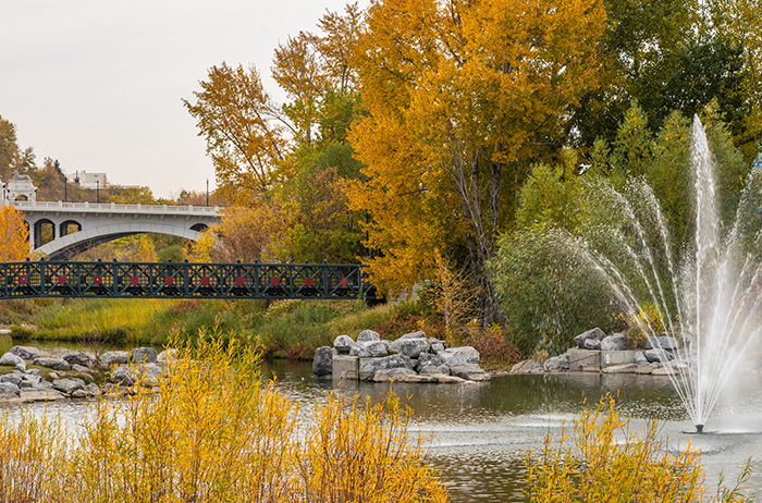 Rafting Calgary - Thrilling Whitewater Rafting Tours in Calgary
